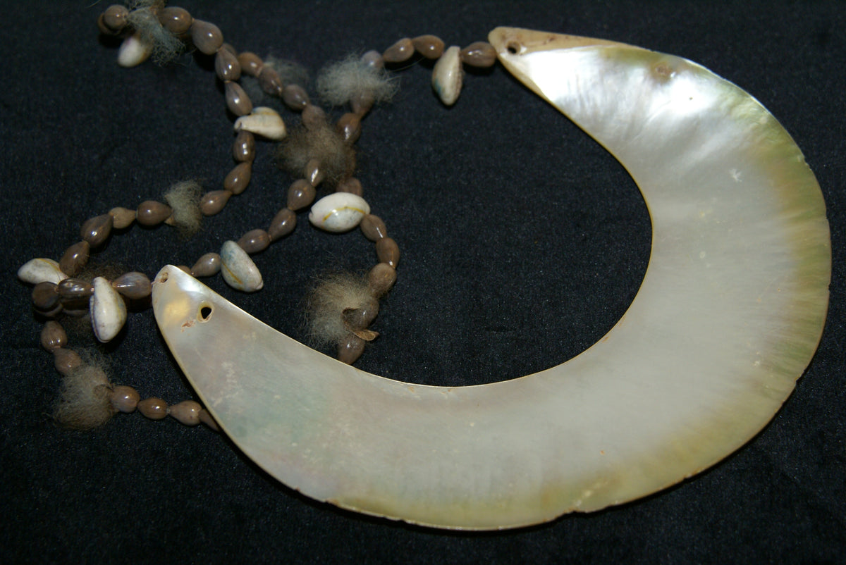 Museum Bride Price Currency, Rare Old Ceremonial Moka Kina Shell Neckl ...